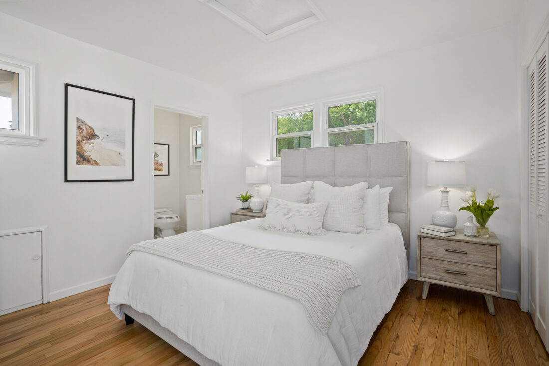 Expert Home Staging Tips To Make A Small House Feel Bigger